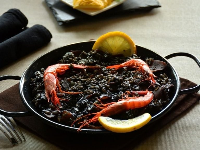 Squid Ink Risotto - Discover Curiosities, an Authentic Recipe and ...